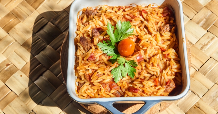 Suzukakia - Hackfleischbällchen in Tomatenknoblauchsauce Rezept